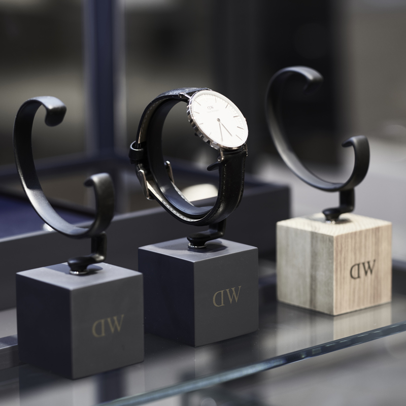 Daniel Wellington | Sourzing